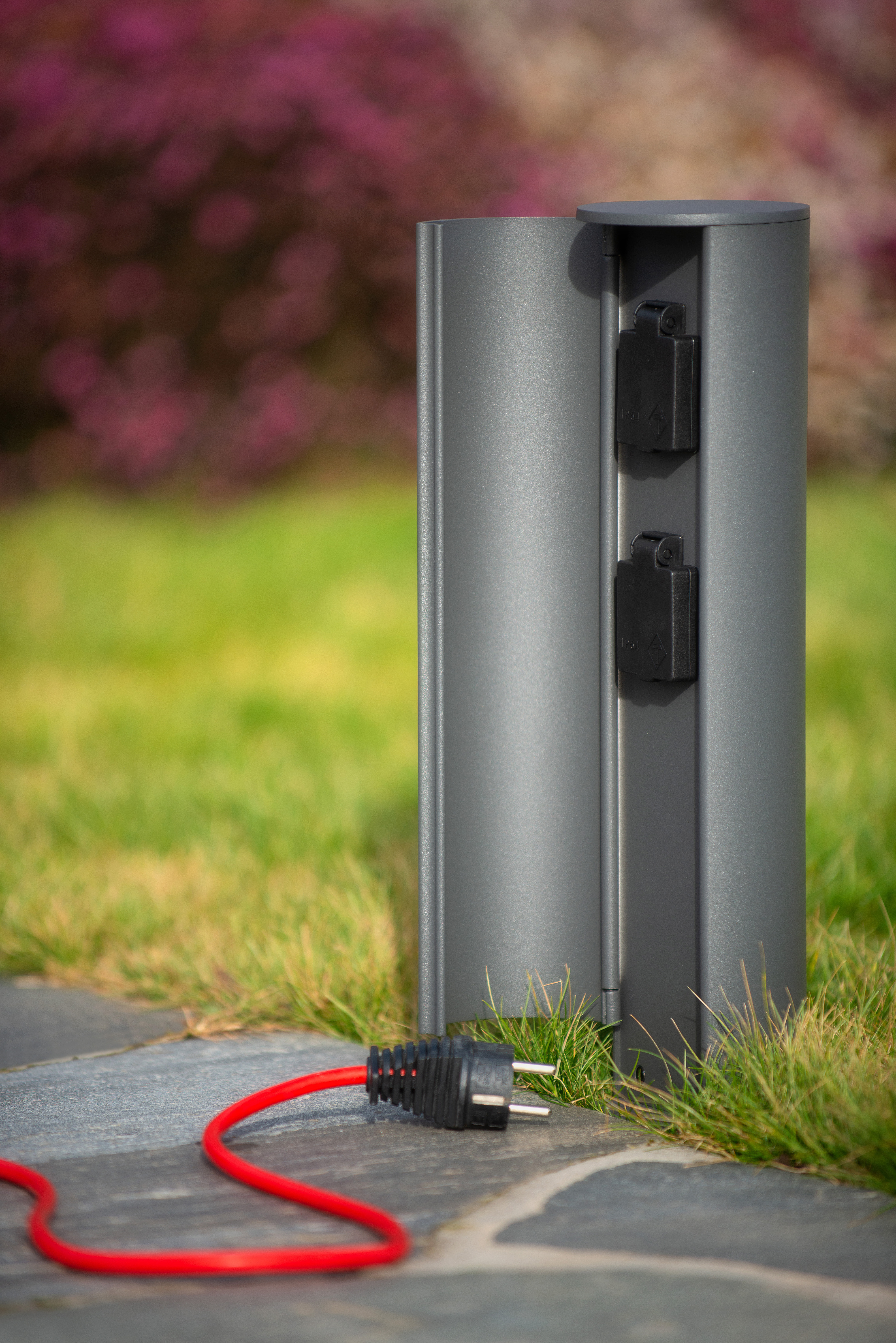 Lucide POWERPOINT - Outdoor socket column - Sockets with pin earth ...