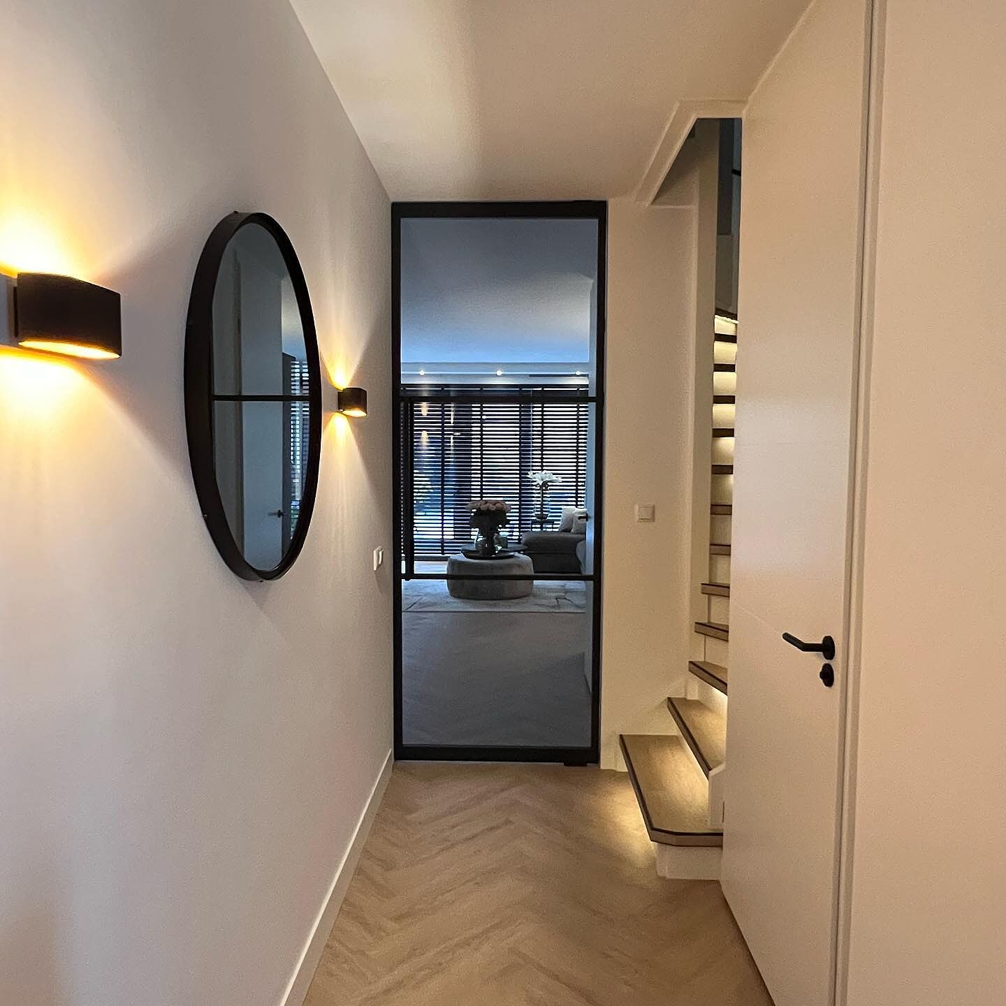 Lucide lighting - Illuminates your world.