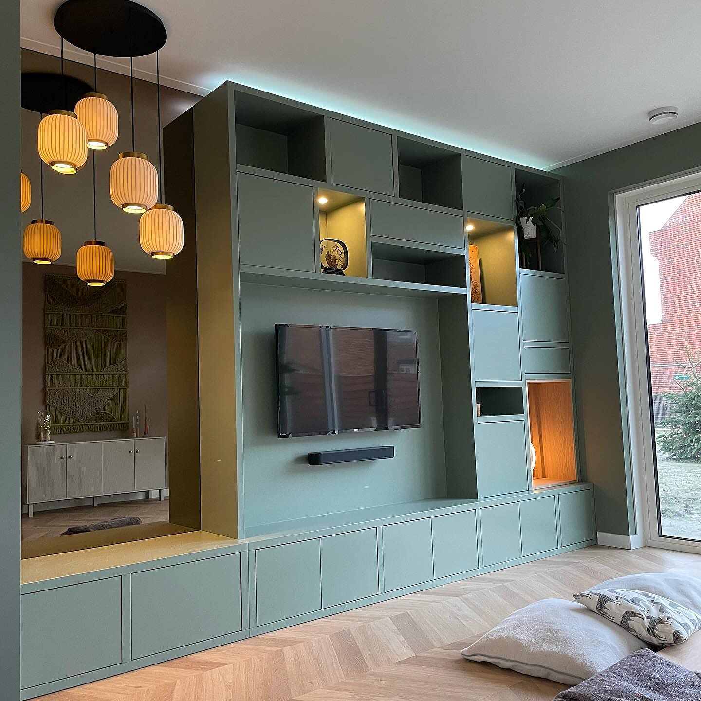 Lucide lighting - Illuminates your world.