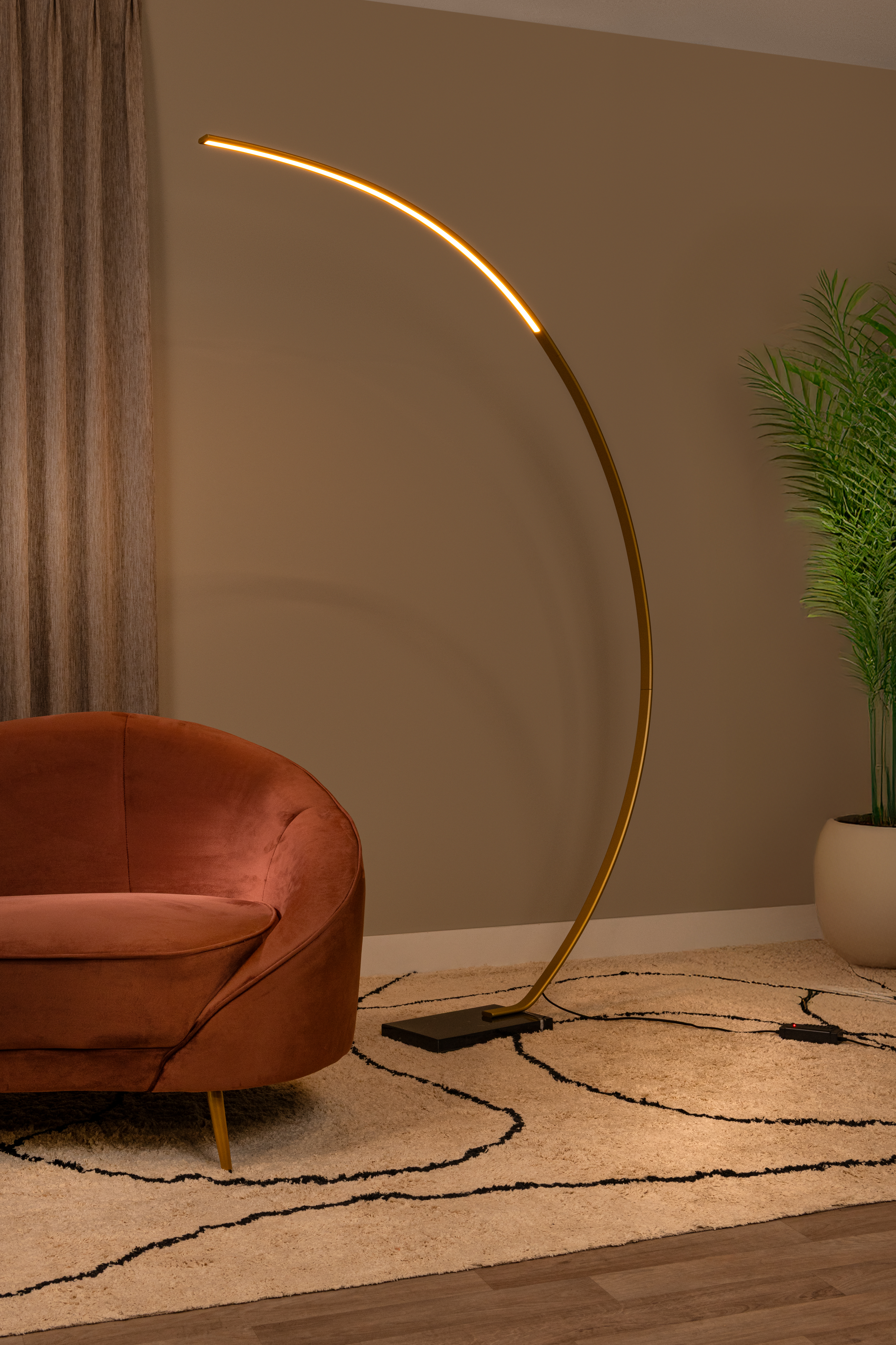 Lucide CURVE - Arc floor lamp - LED Dim. - 1x15W 2700K - Matt Gold / Brass
