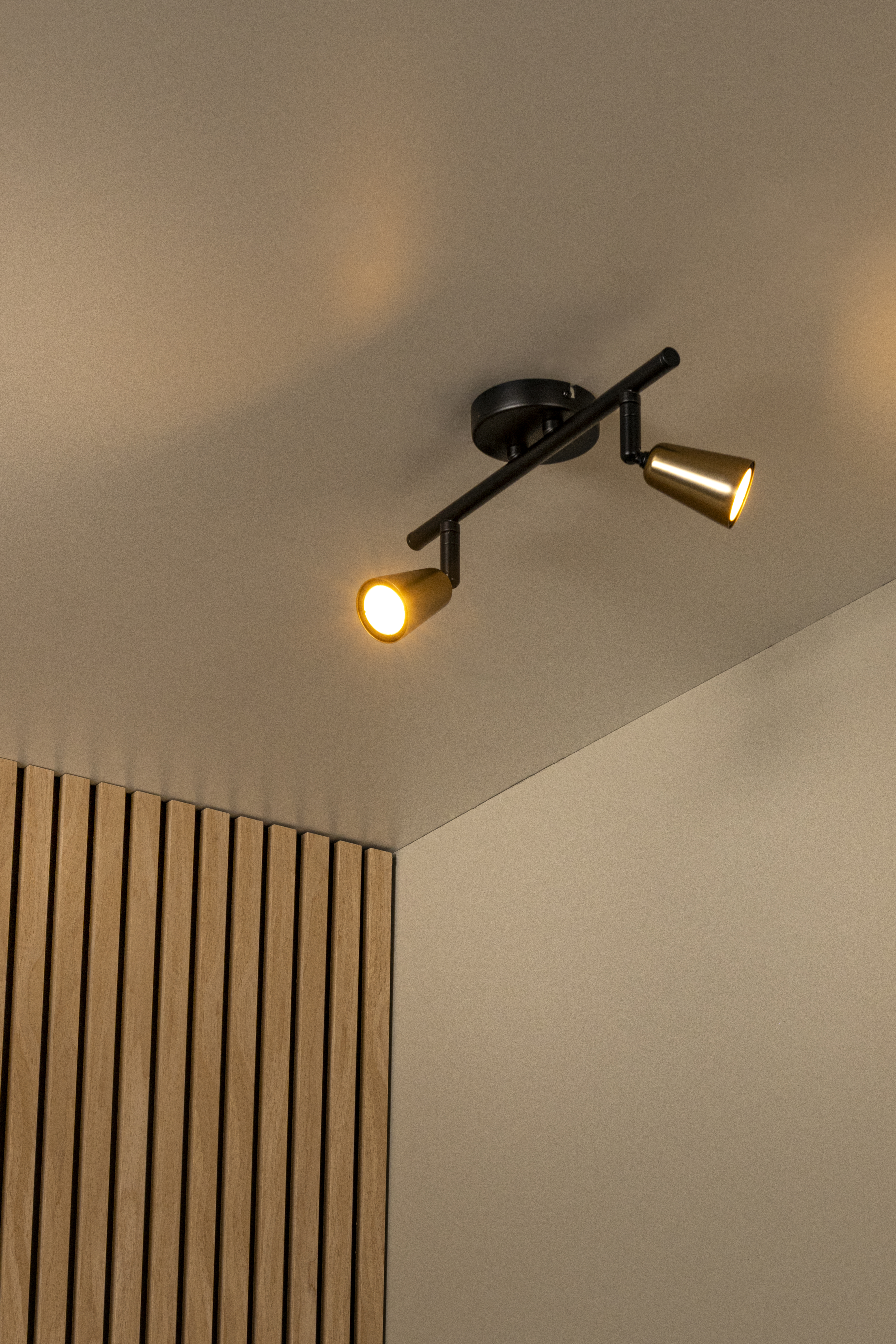 Lucide TIANA - Wall spotlight / Wall light - 2xGU10 - Champagne Color ...
